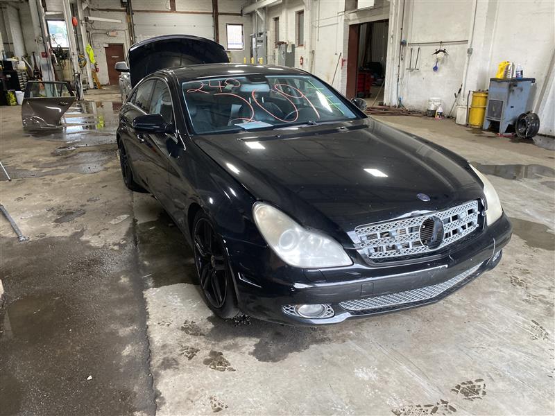 PLASTIC ENGINE COVER Mercedes-Benz CLS550 CLS63 2009 09 - 1348515 – Tom ...