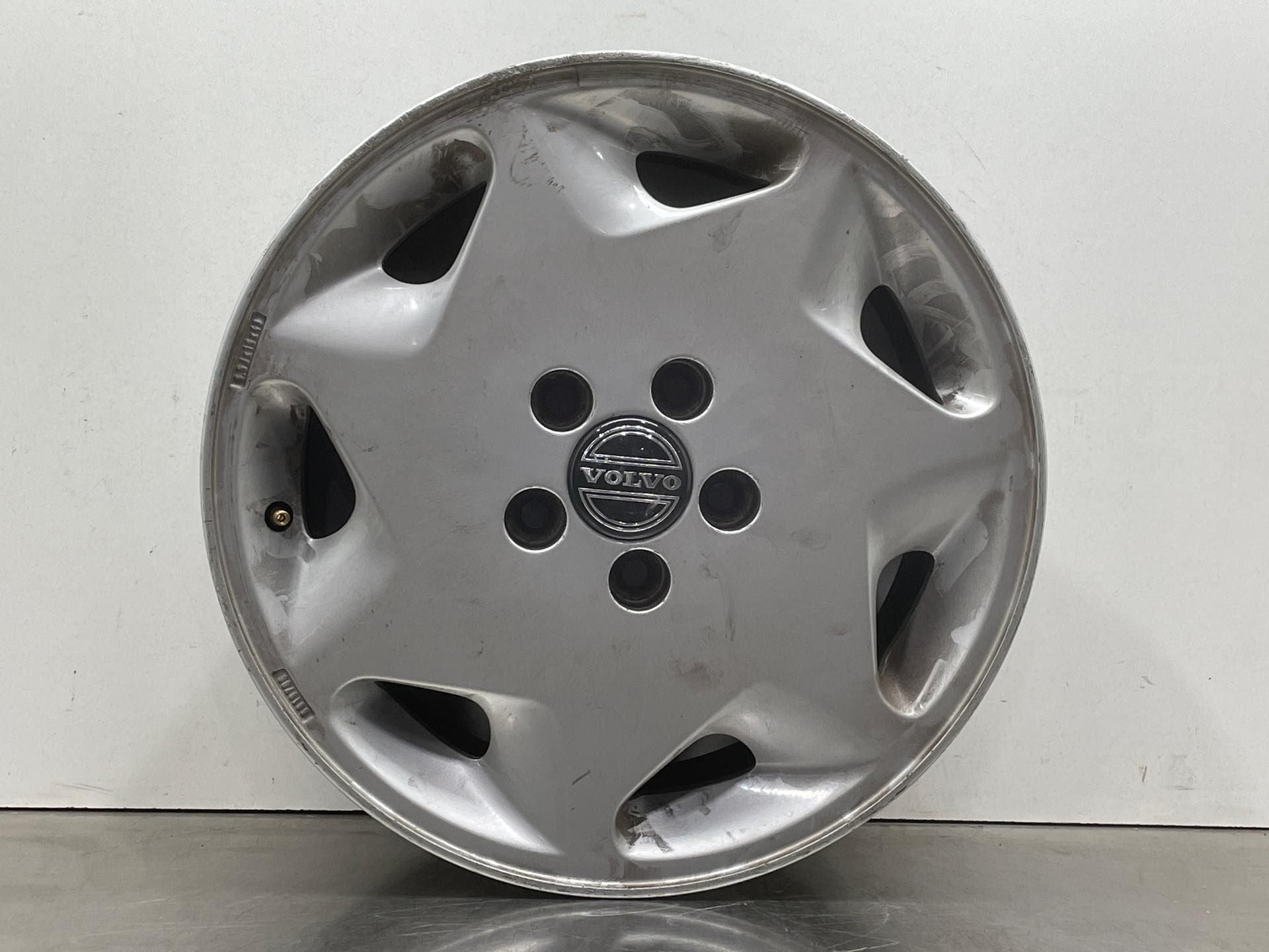 WHEEL Volvo S90 1997 97 1998 98 16x7 7 Holes - NW201985 – Tom's Foreign ...