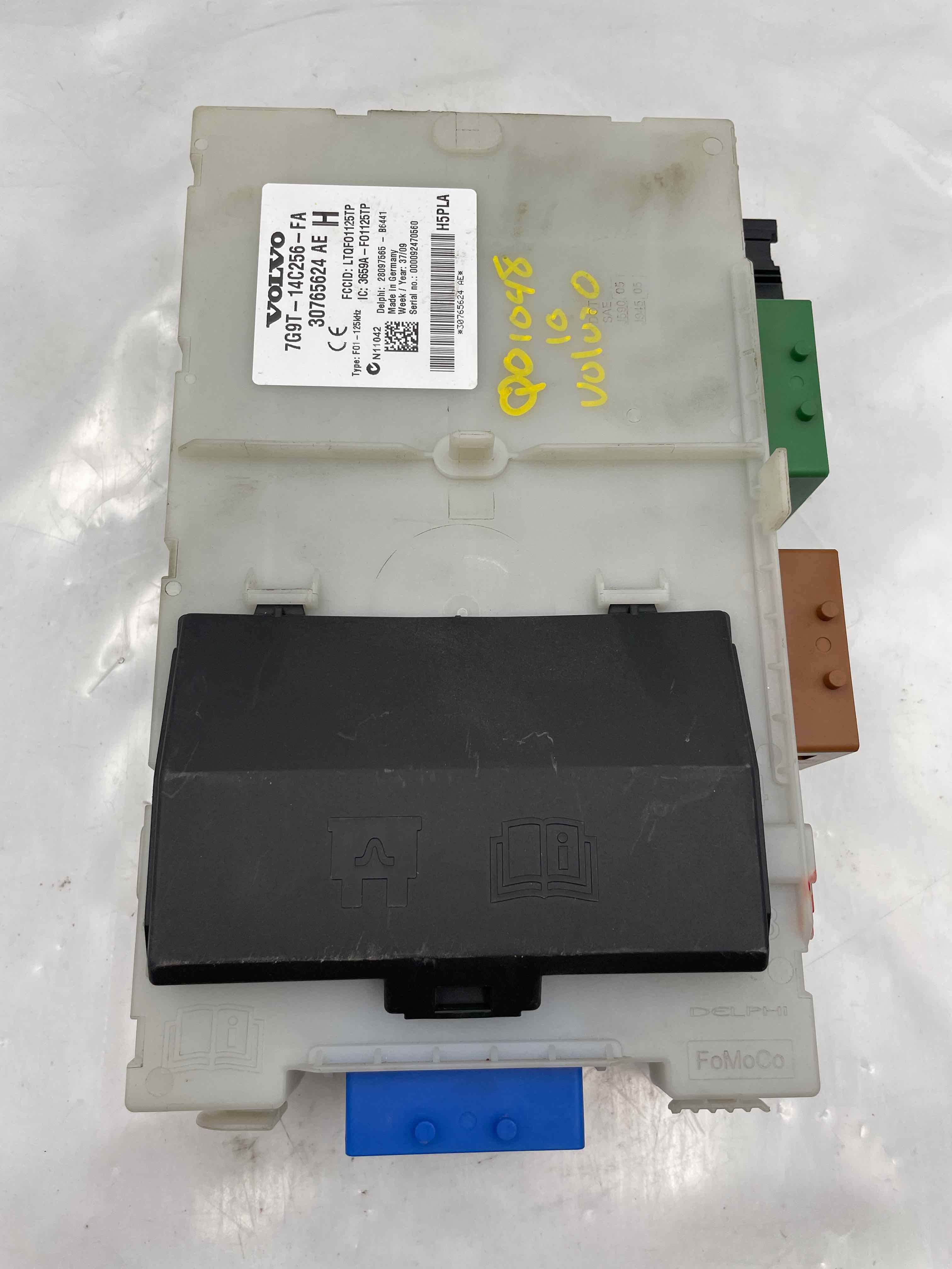 LIFT GATE CONTROL MODULE BCM COMPUTER C70 V70 XC70 08 09 10 11 - NW215 ...