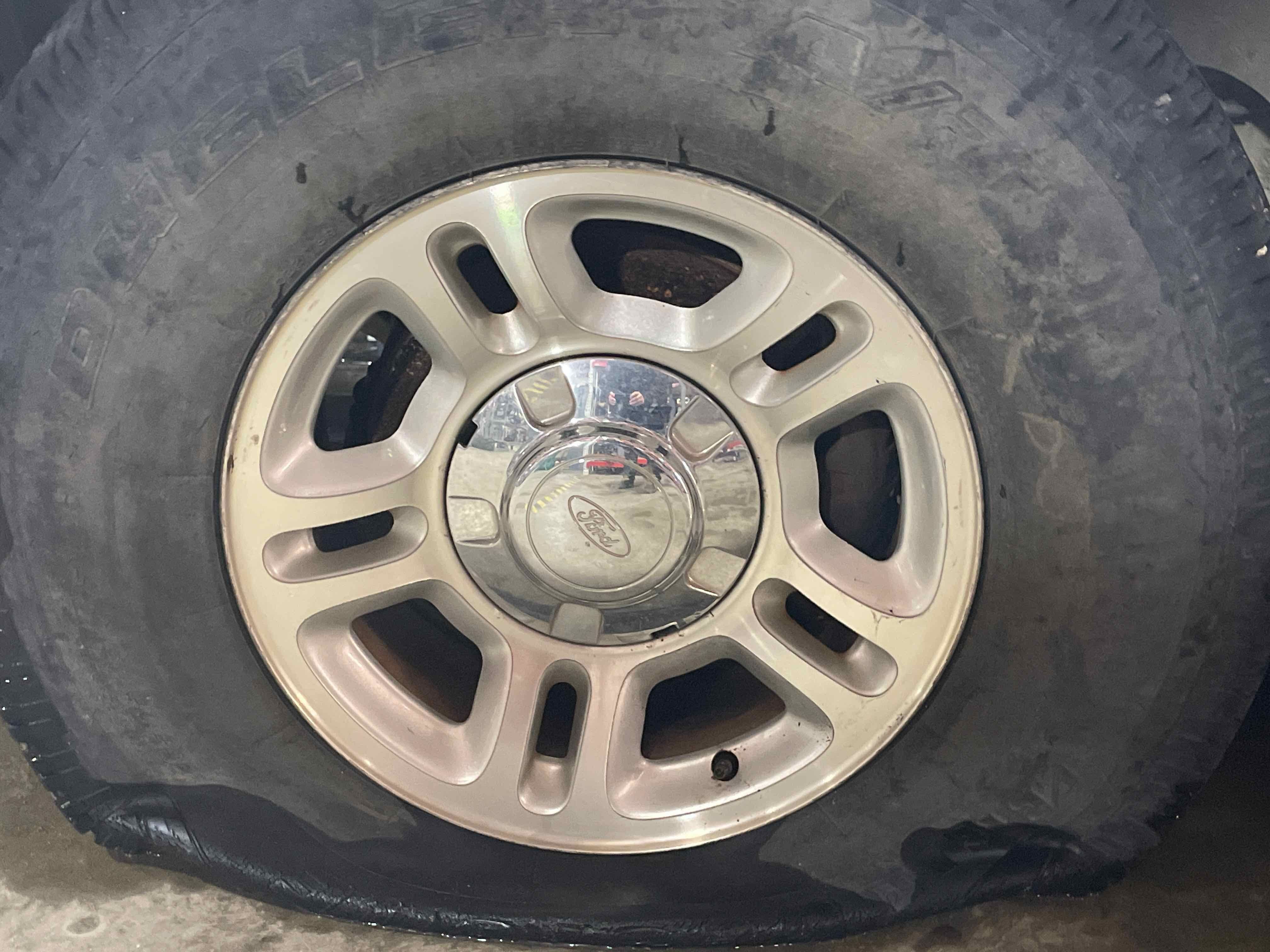 Wheel Rim EXPEDITION 2000 - NW493705 – Tom's Foreign Auto Parts