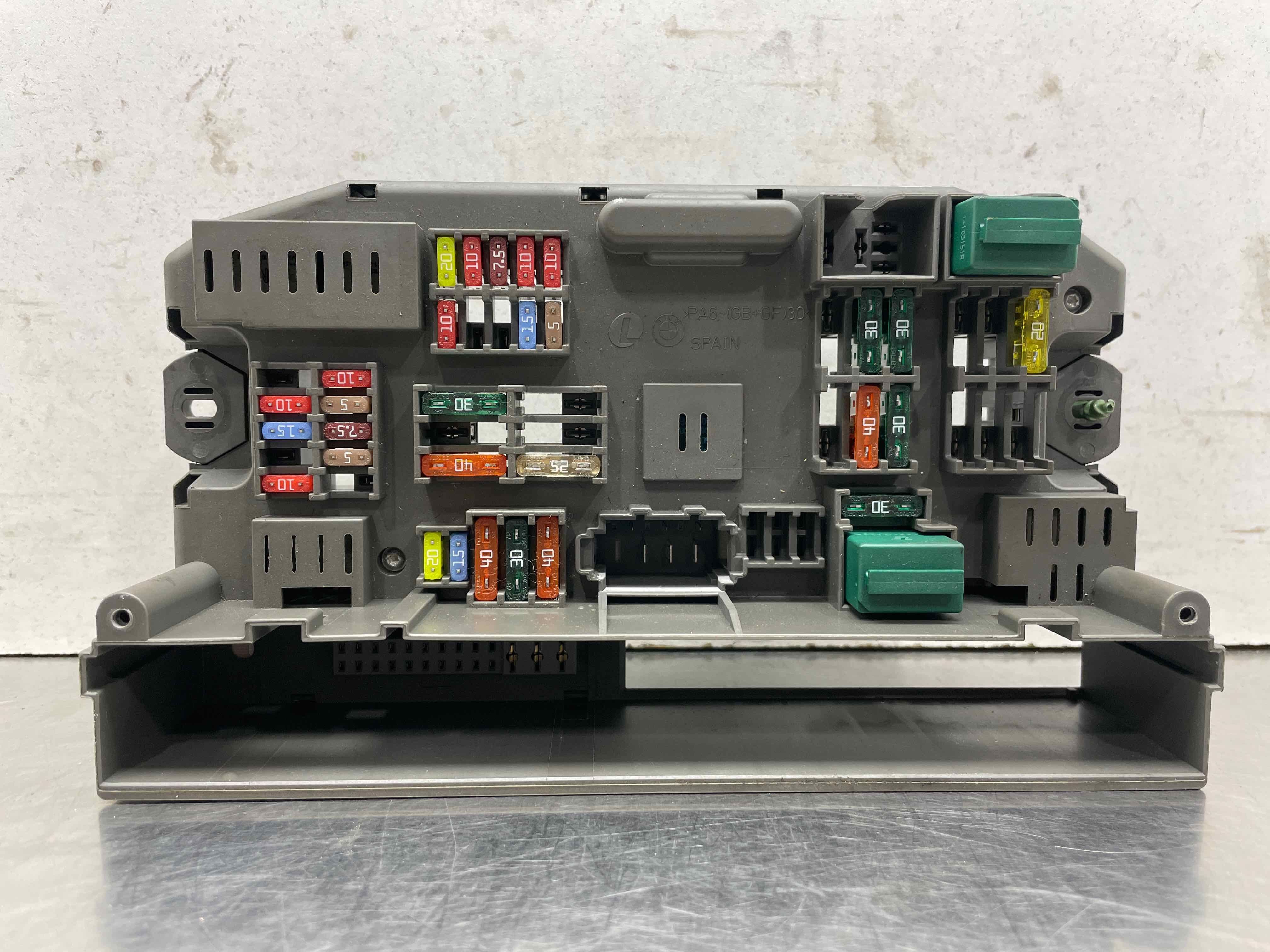 BODY CONTROL MODULE BCM COMPUTER BMW X5 X5M X6 X6M 2007-2014 Lower - N ...