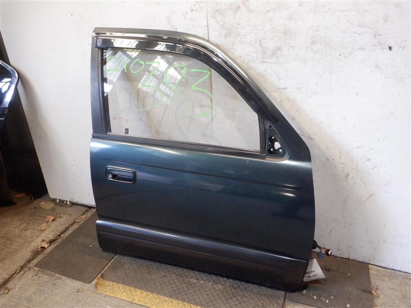 FRONT DOOR Toyota 4 Runner 1996 96 1997 97 1998 98 99 00 01 02 Right ...