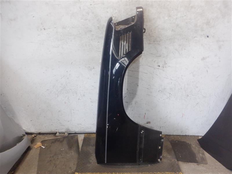 FRONT FENDER 300d 300sd E300d E320 E320 Convertible E320 90-95 Right ...