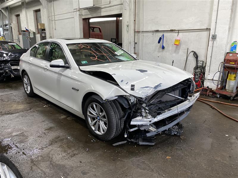 PLASTIC ENGINE COVER BMW 528D 528i 2015 15 - 1290863 – Tom's Foreign ...