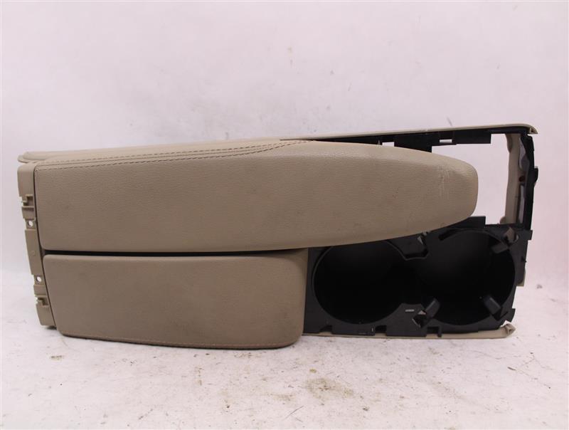 CONSOLE LID Mercedes-Benz E350 E550 E63 2011 11 - 967062 – Tom's ...